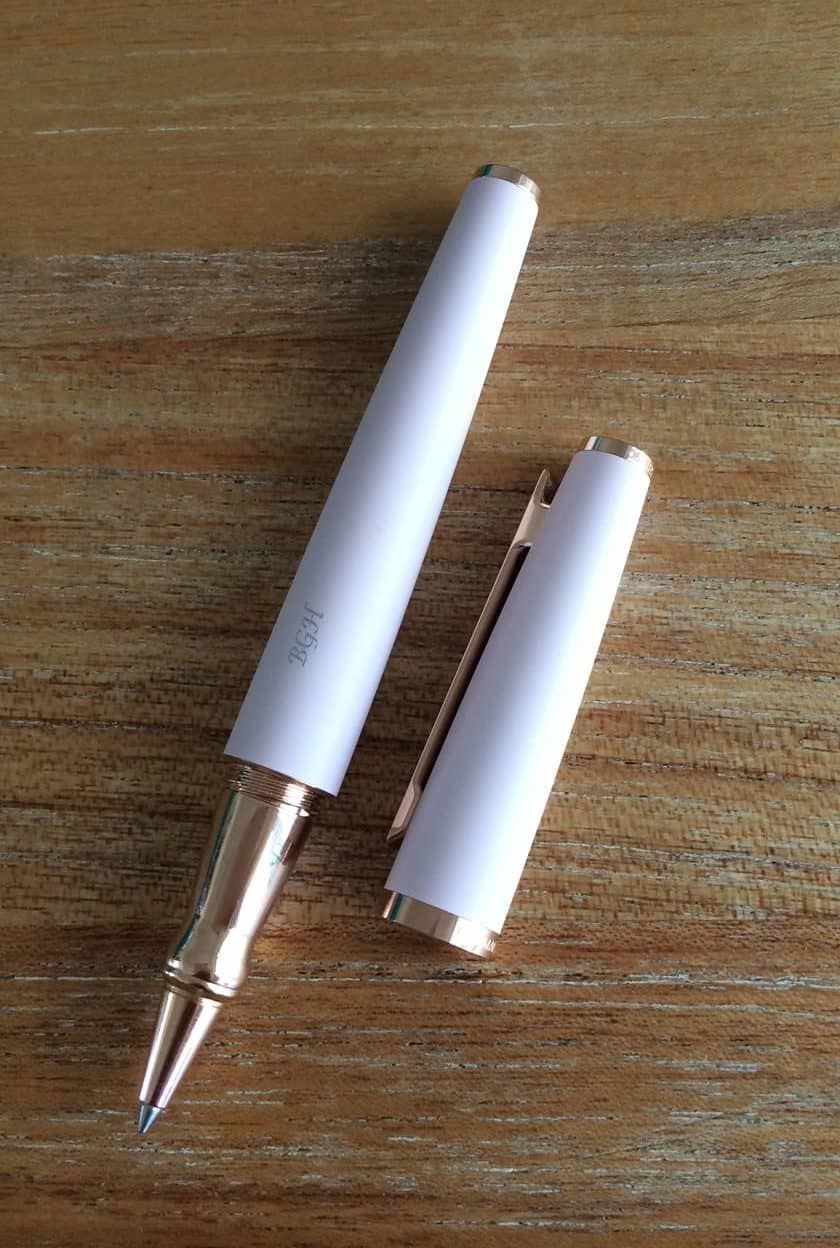 The Otto Hutt Design 06 Review - The most beautiful pen in the world?