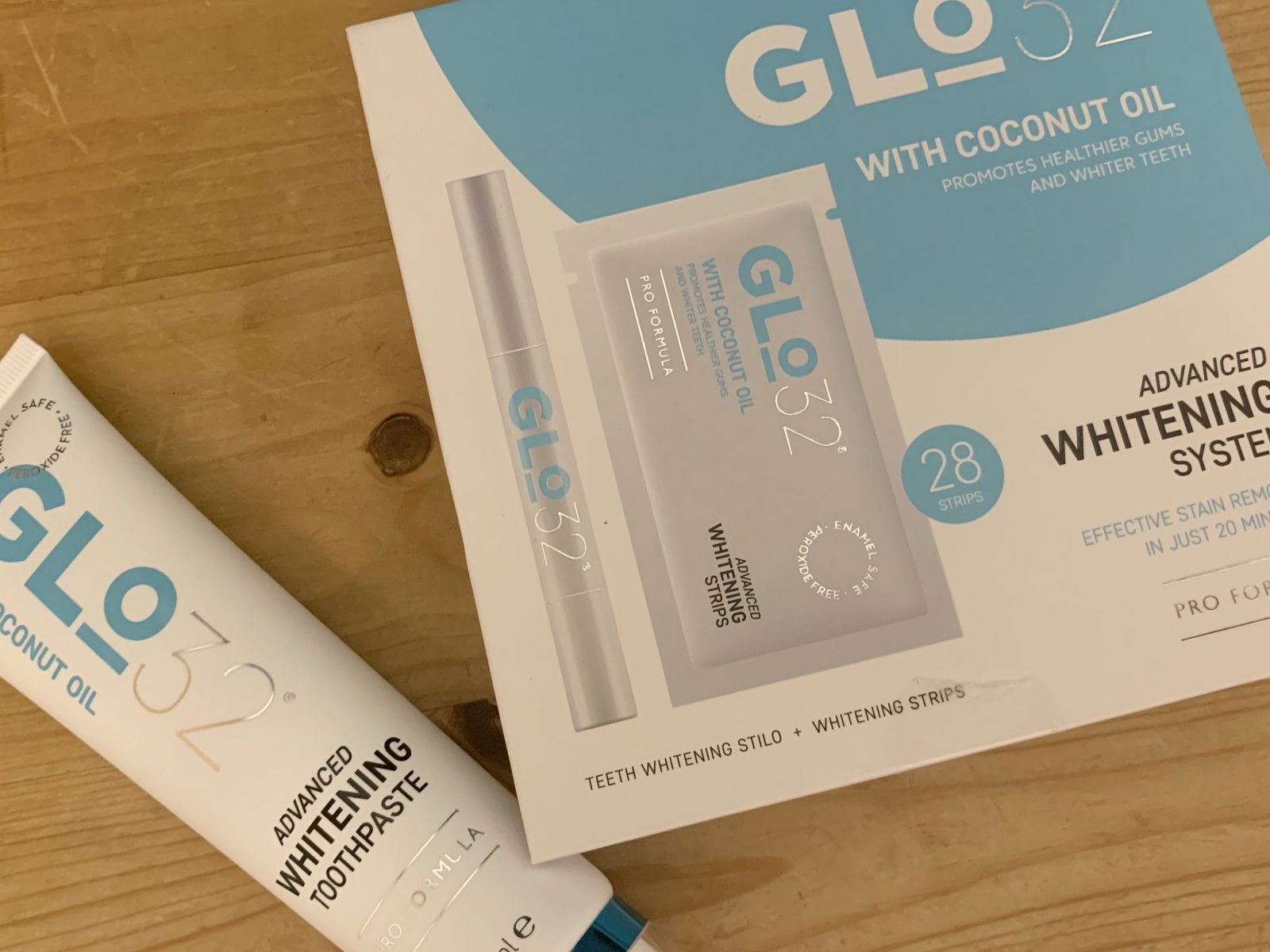 Glo32 Advanced Whitening System Kit Review - All you Need to Know